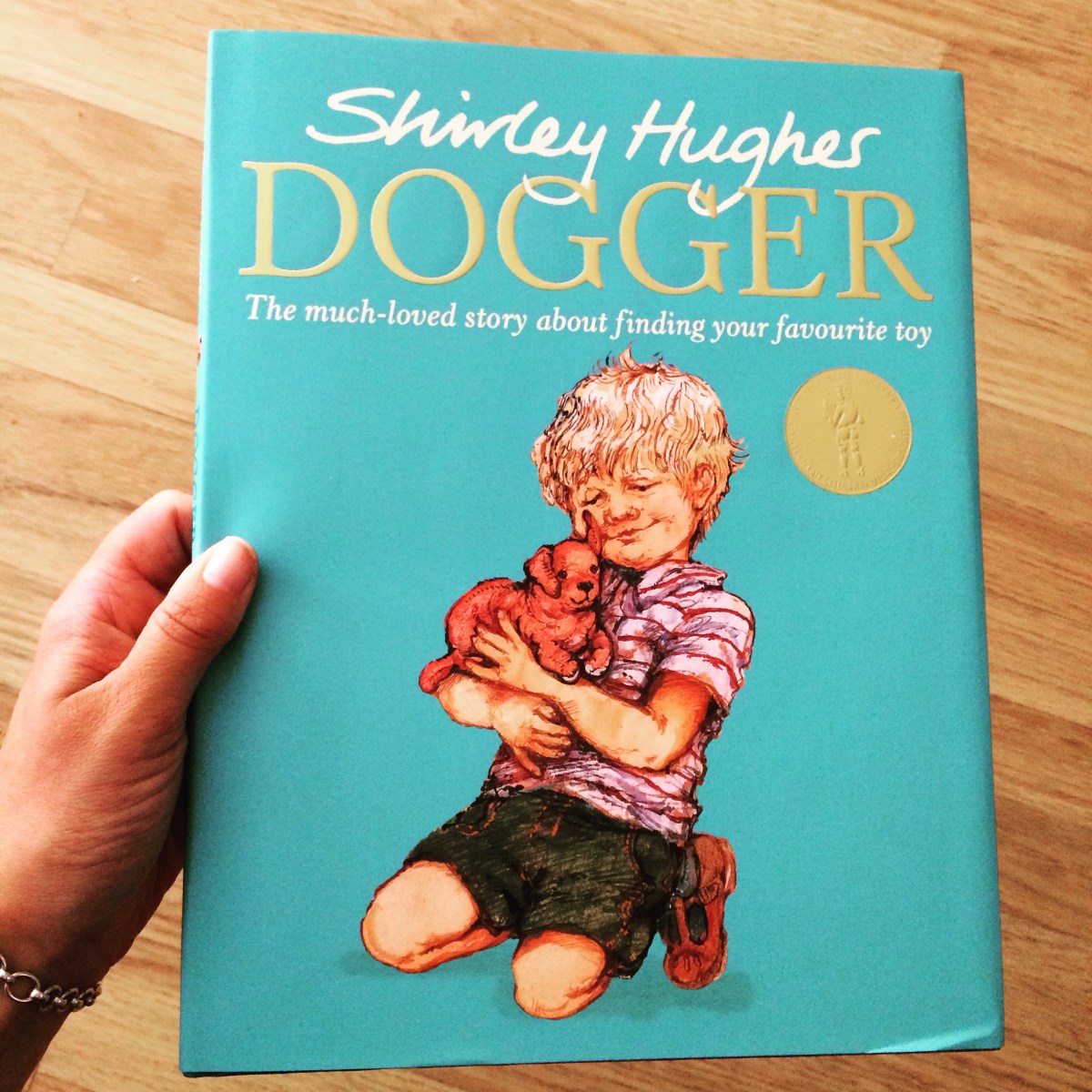 ‘Dogger,’ by Shirley Hughes. – Library Girl and Book Boy